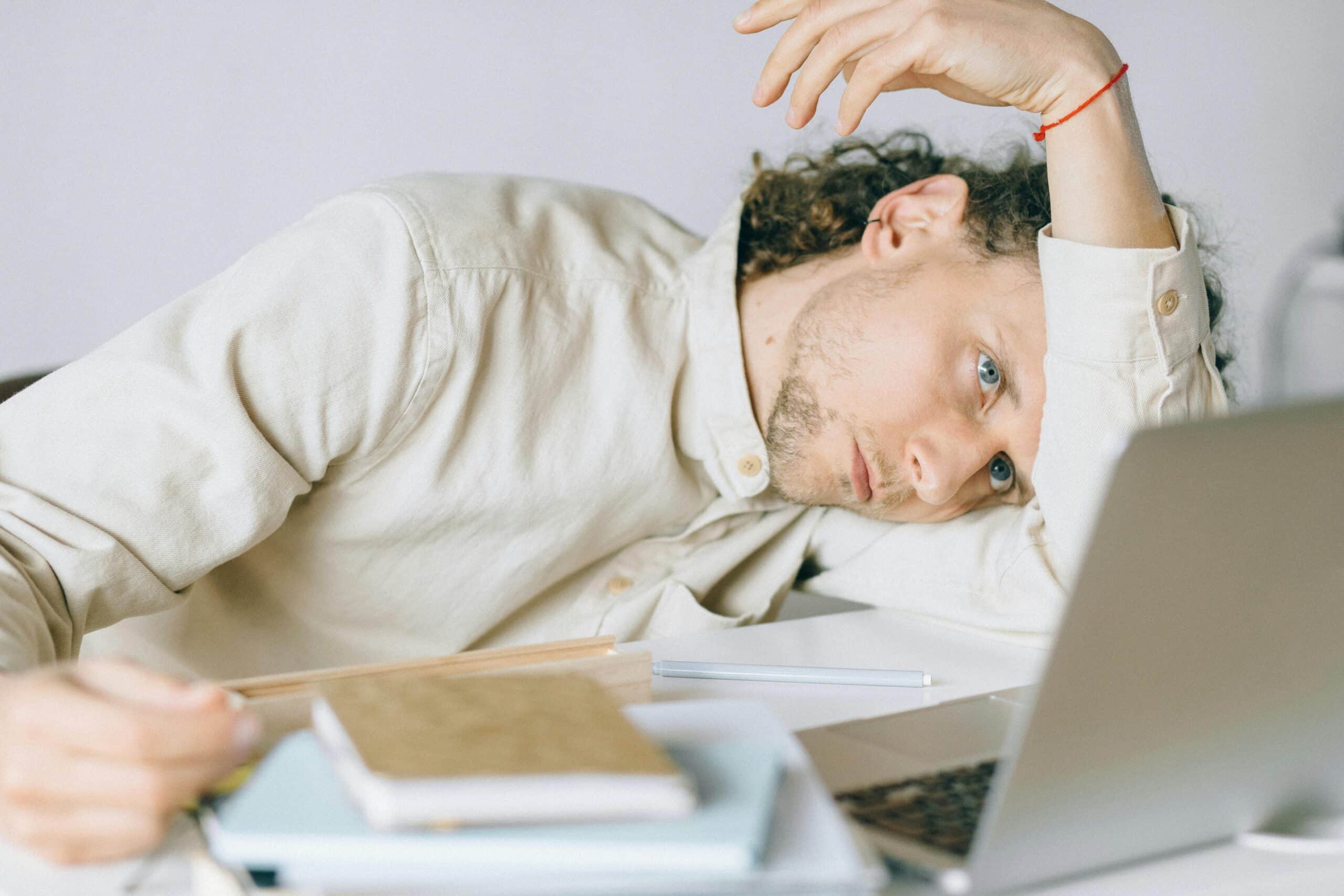 The early warning signs: Identifying and mitigating employee burnout - Cleo